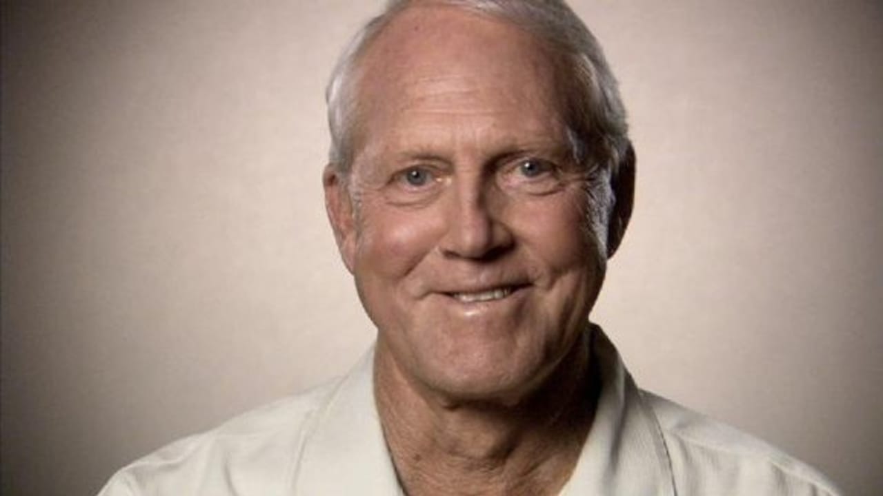 This Day in Football: Bill Walsh is Born