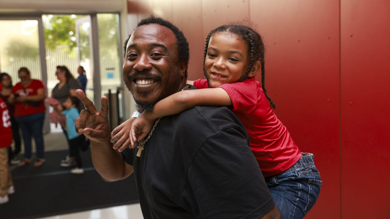 49ers Host 2023 Kids Club Back to Football Night