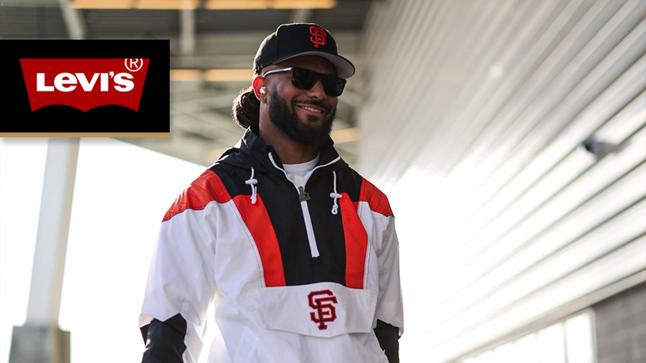 49ers Players Arrive to Levi's® Stadium for Week 18 vs. Cardinals