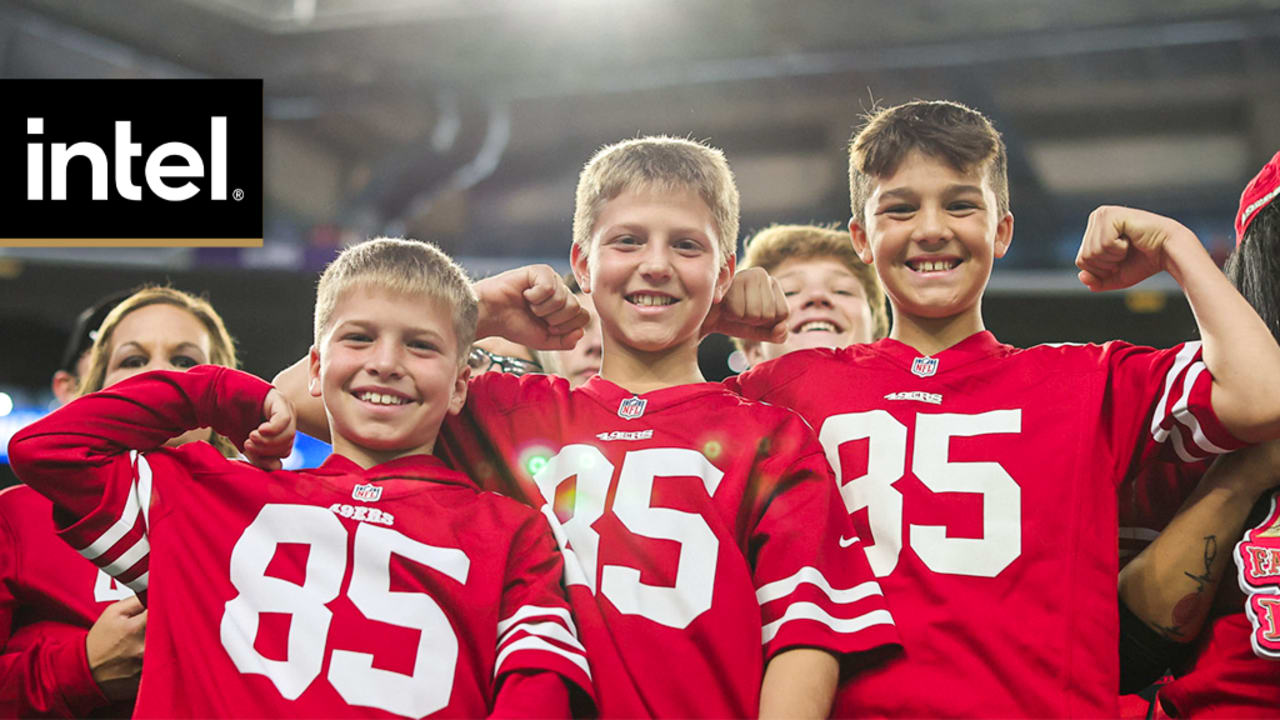 49ers Faithful Cheer on the Team at U.S. Bank Stadium