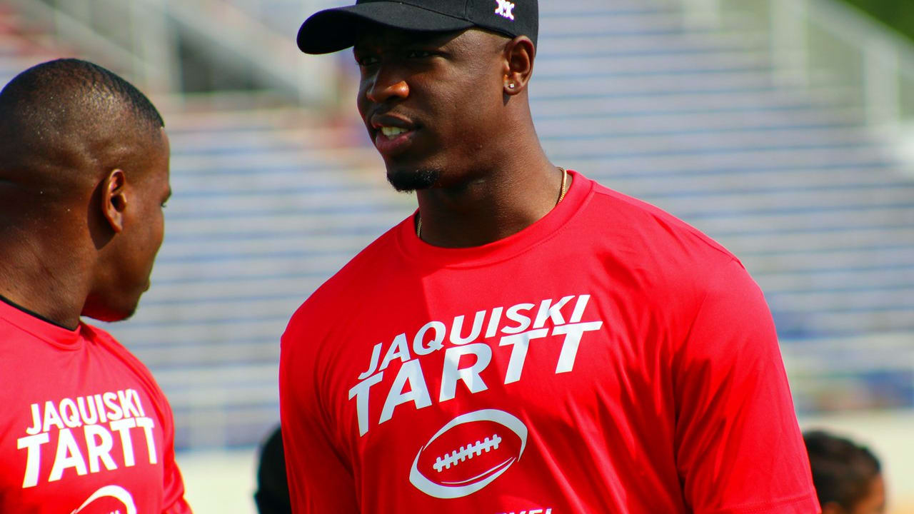 Photos: Jaquiski Tartt's 2017 Next Level Football Camp