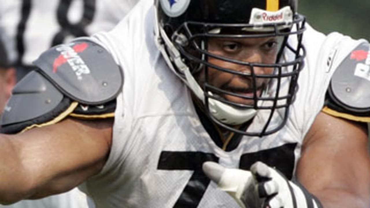 49ers Sign T Marvel Smith