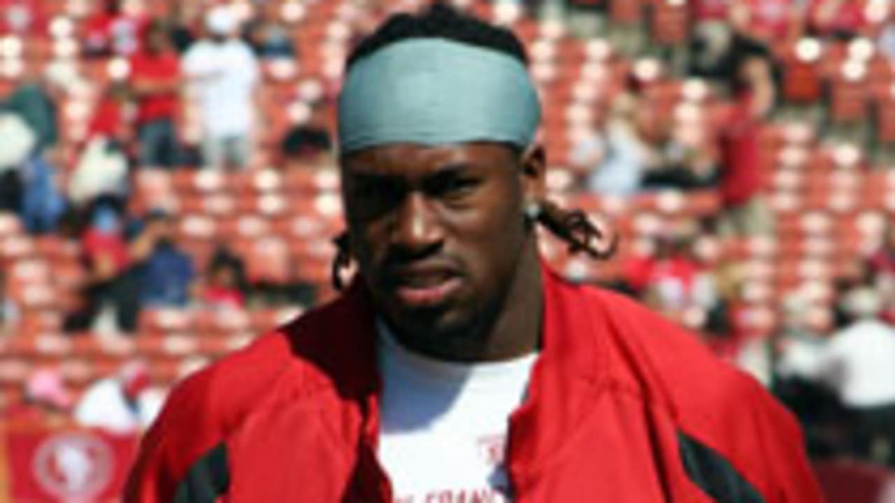 Davis' Rookie Diary: Crutches Suck