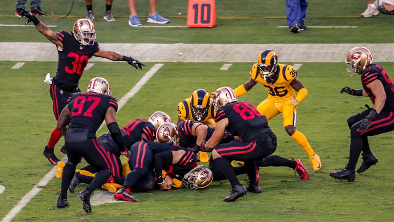 Kyle Nelson Recovers the Rams Muffed Punt