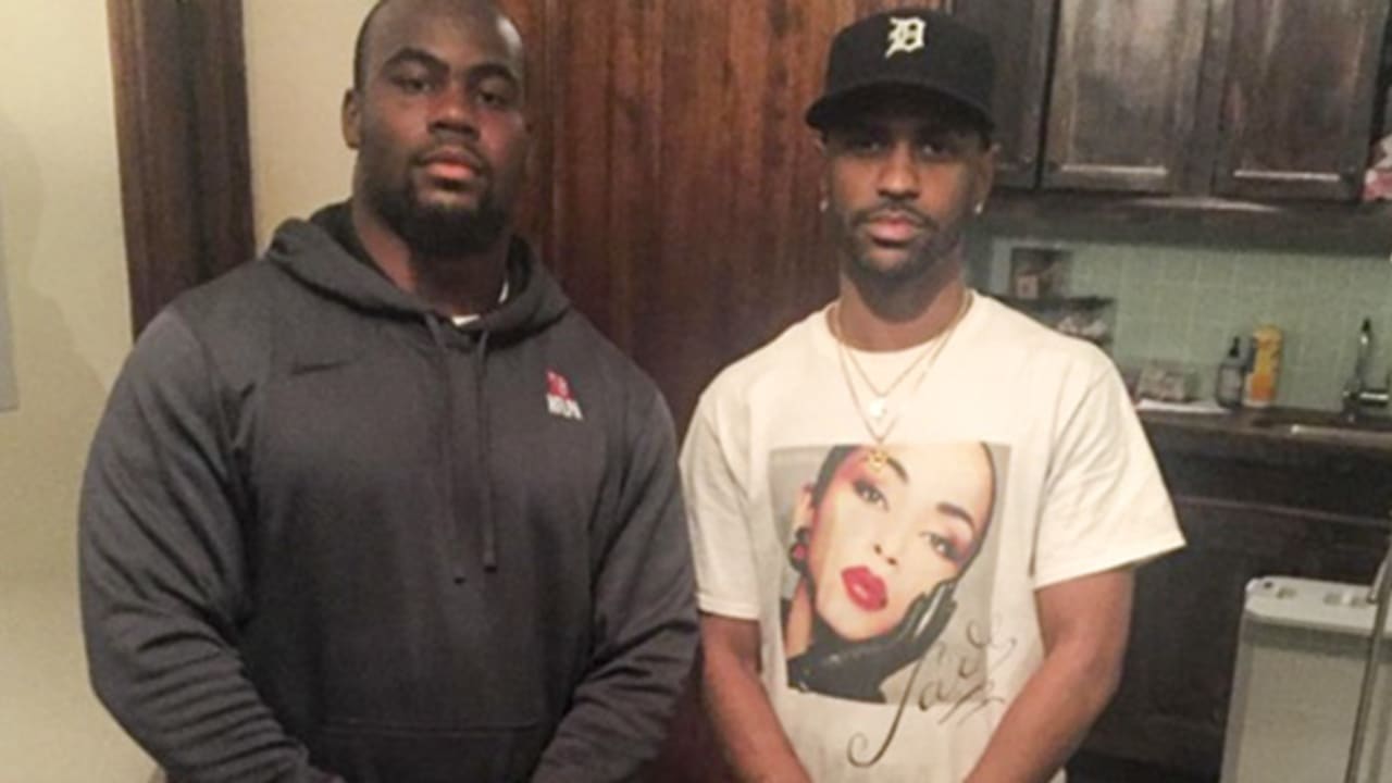 Mike Davis Hangs with Big Sean, Previews Rapper's New Music