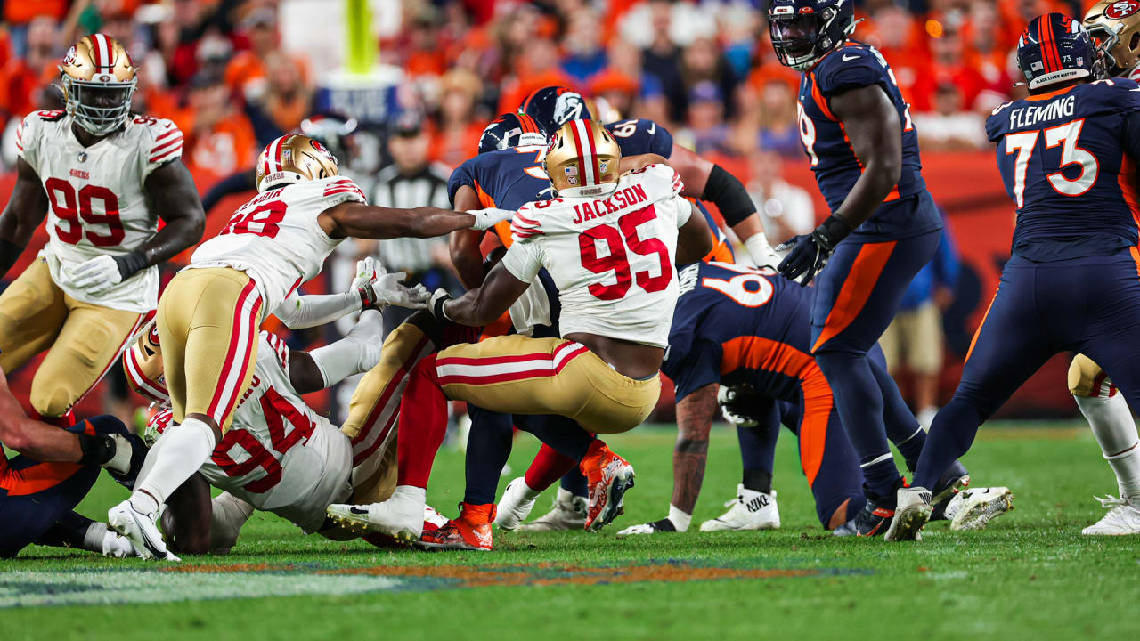 ¡Sack del Novato Drake Jackson!