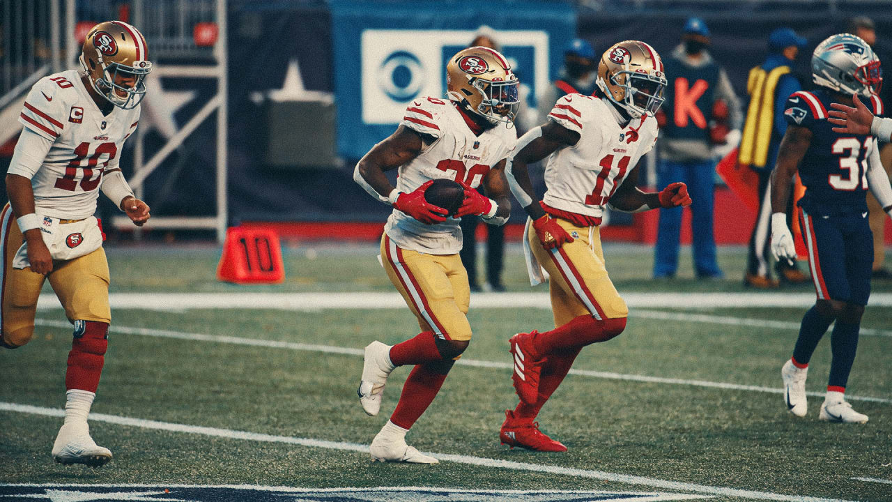 Jeff Wilson Jr. Breaks Free for a 16-yard Score