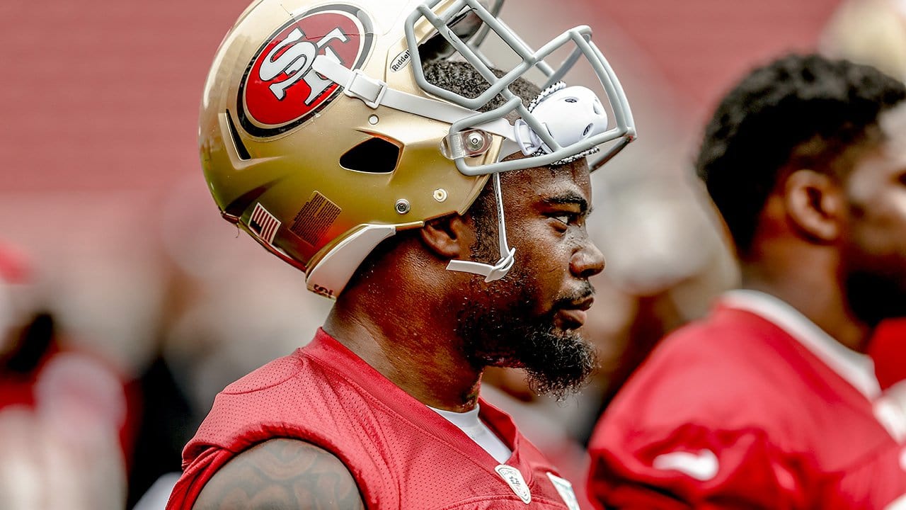 Mike Davis Opens up in Rookie Confessional