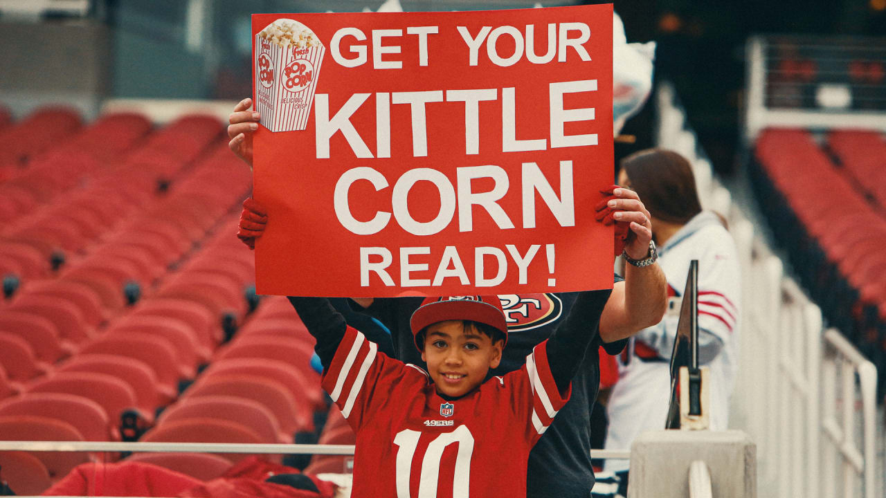 ‘Kittle Corn’, ‘Feels Great Baby’ and More of the Best Fan Signs