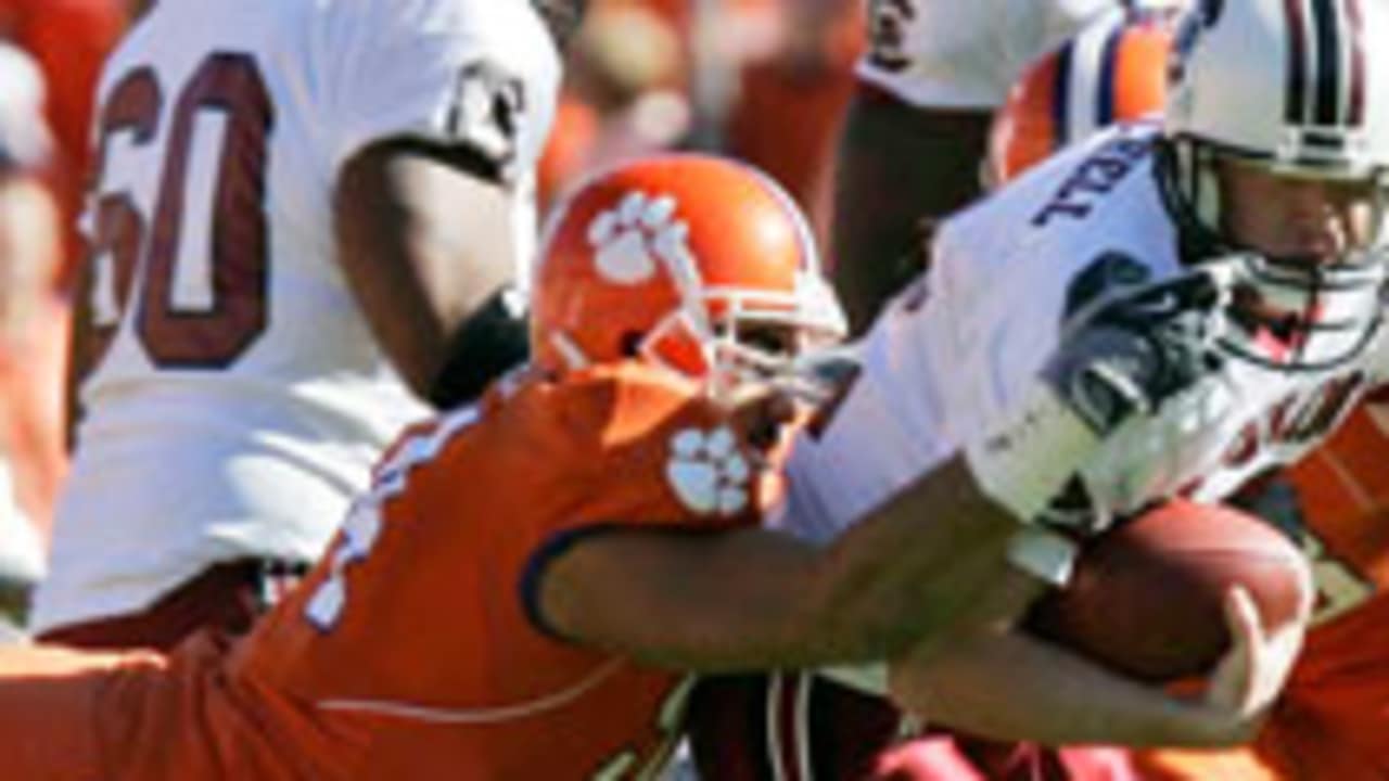 On the Clock: DE Phillip Merling