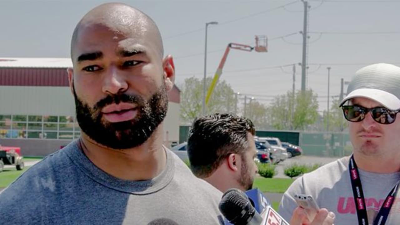 Michael Wilhoite Discusses His Return to Practice