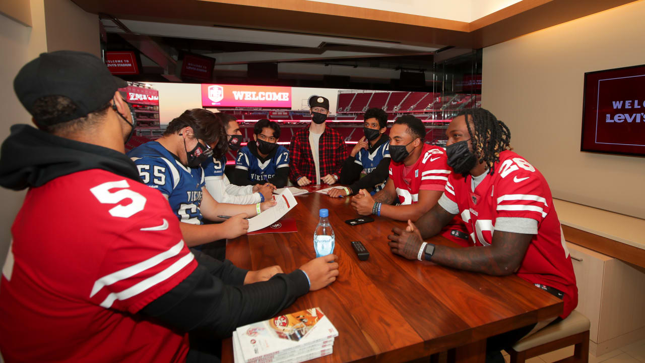 49ers Rookies Join Annual High School Football Mentorship Academy