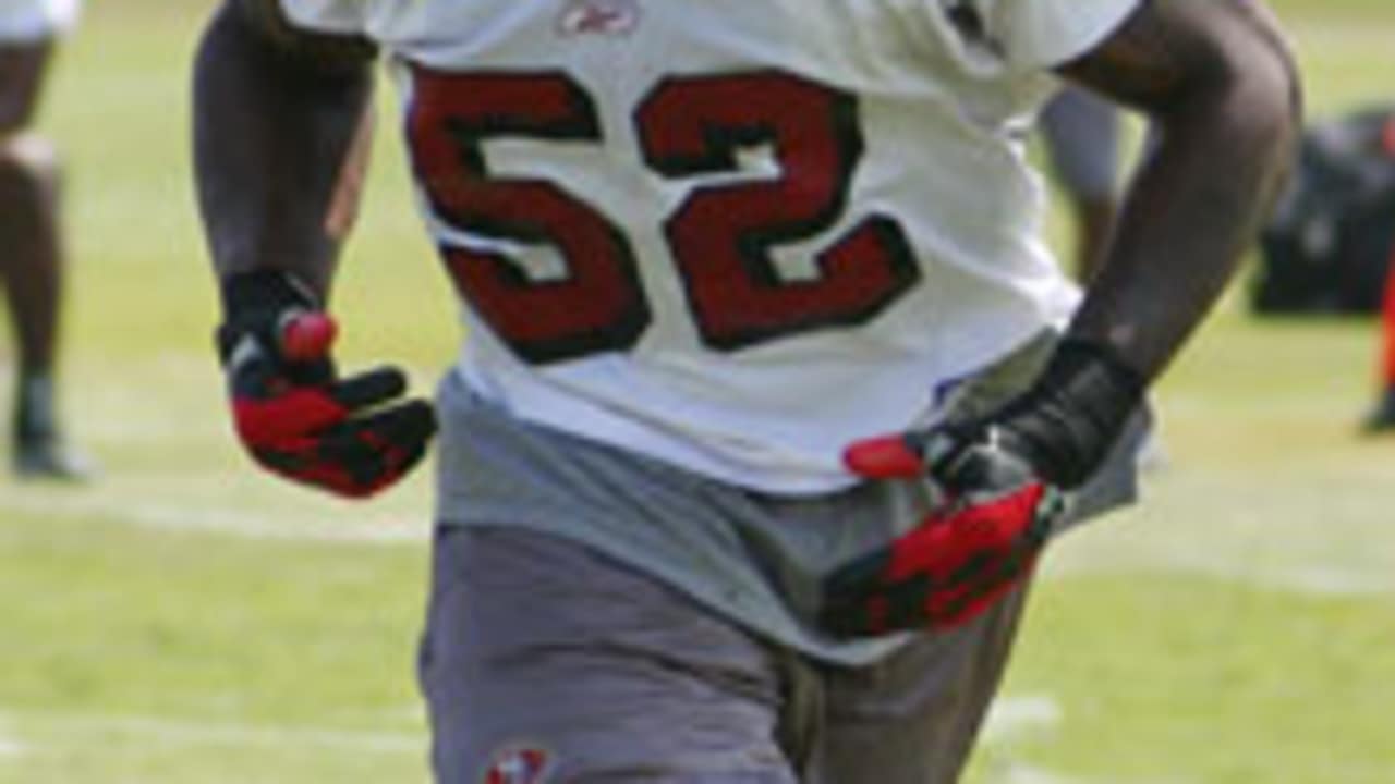 Q&A with LB Patrick Willis