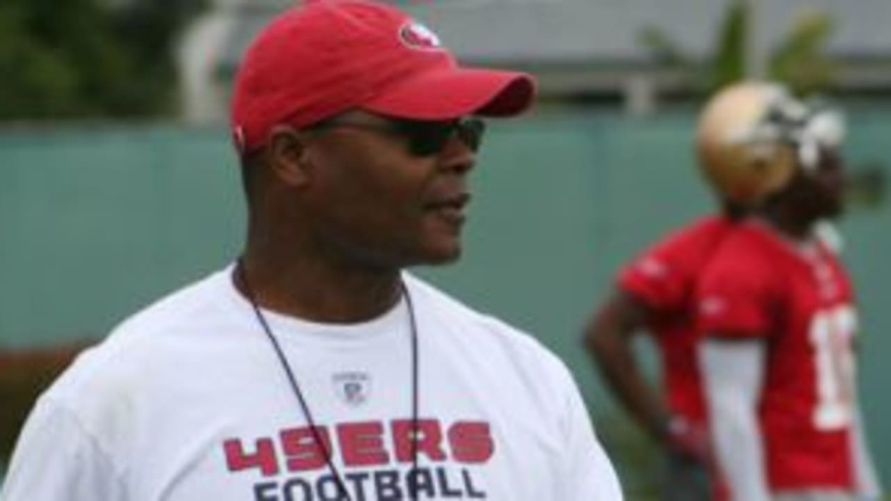 Singletary: "We’re getting into rhythm"