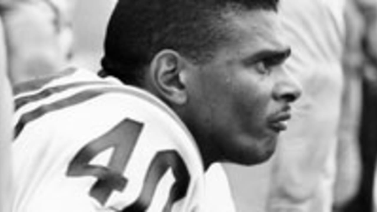 Former 49ers Pro Bowler Abe Woodson Dies at 79