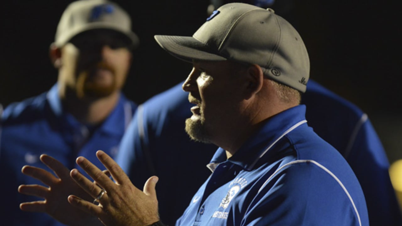 49ers Select Eric Perry as High School Coach of the Week