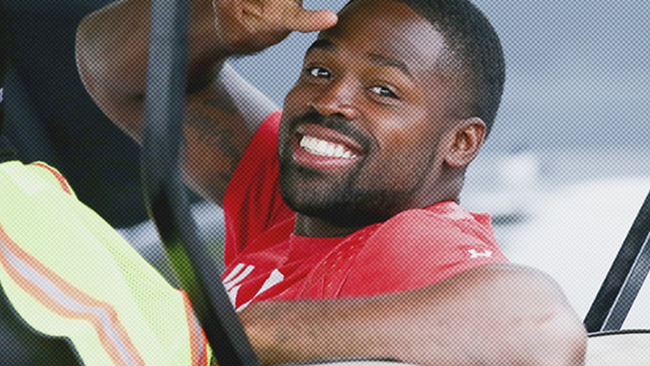 49ers WR Torrey Smith Embraces Leadership Role