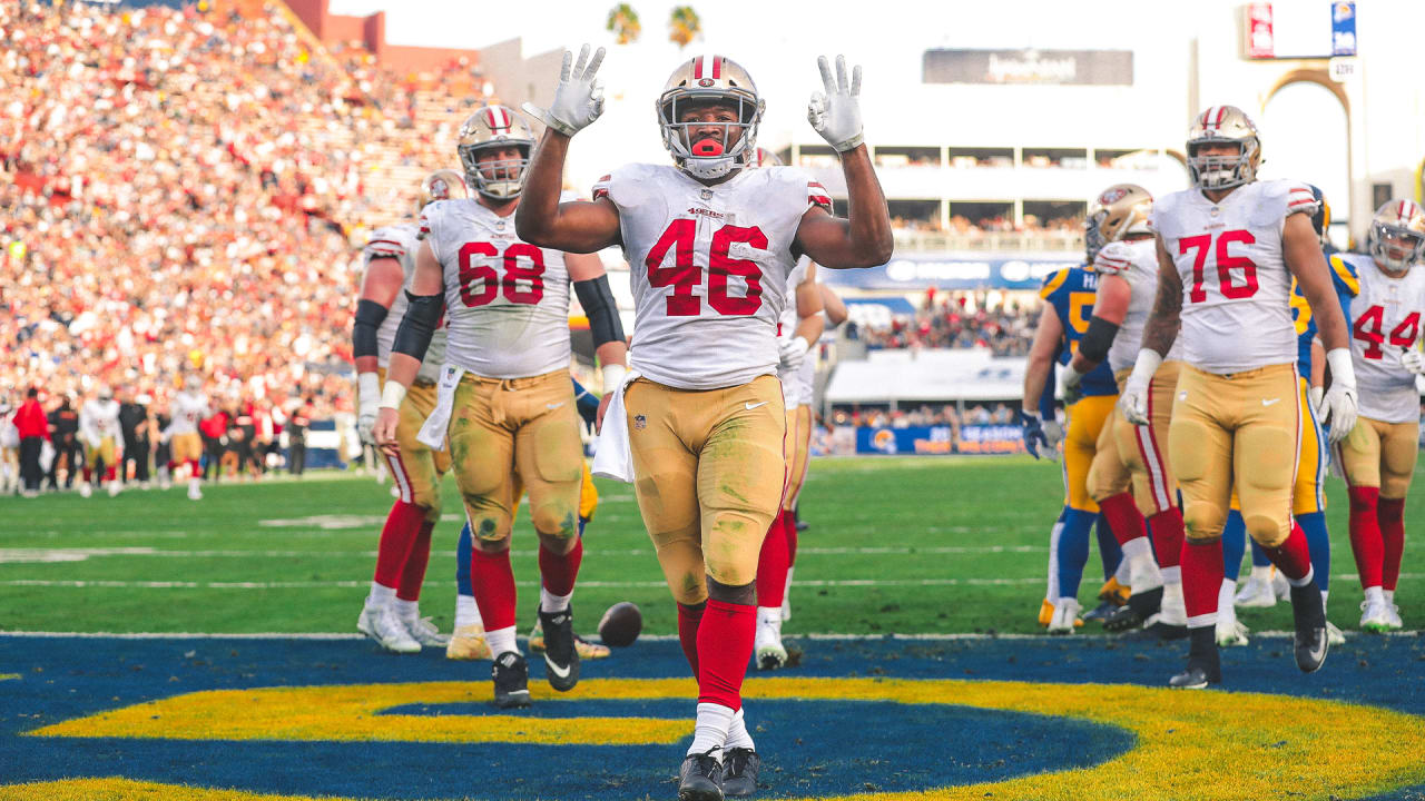 Alfred Morris Powers His Way into the End Zone for 1-yard TD Run