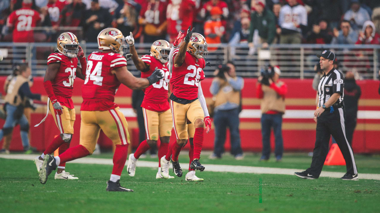 Tarvarius Moore Punches the Ball Out, Greg Mabin Recovers the Fumble