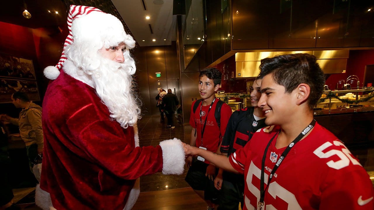 49ers and Convoy of Hope Host Resource Fair at Levi's Stadium