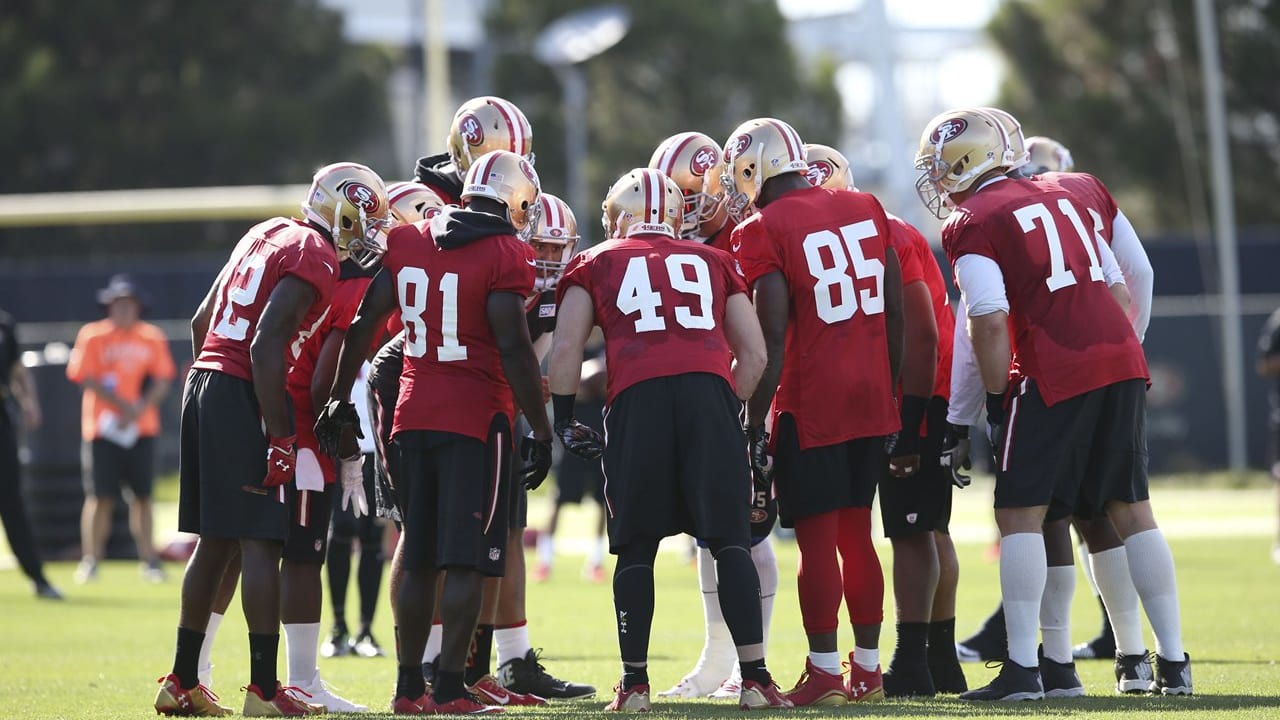 49ers Training Camp Day 3 in Photos