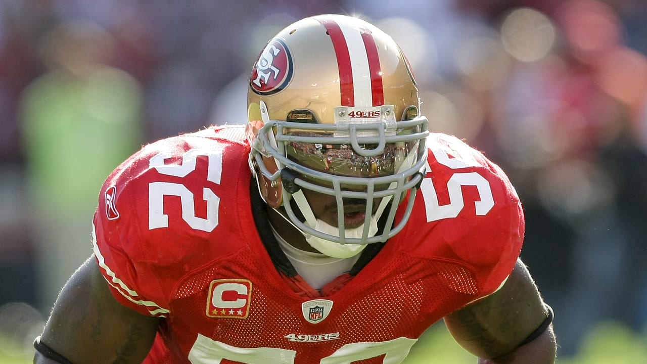 Patrick Willis is Headed to the 49ers Hall of Fame