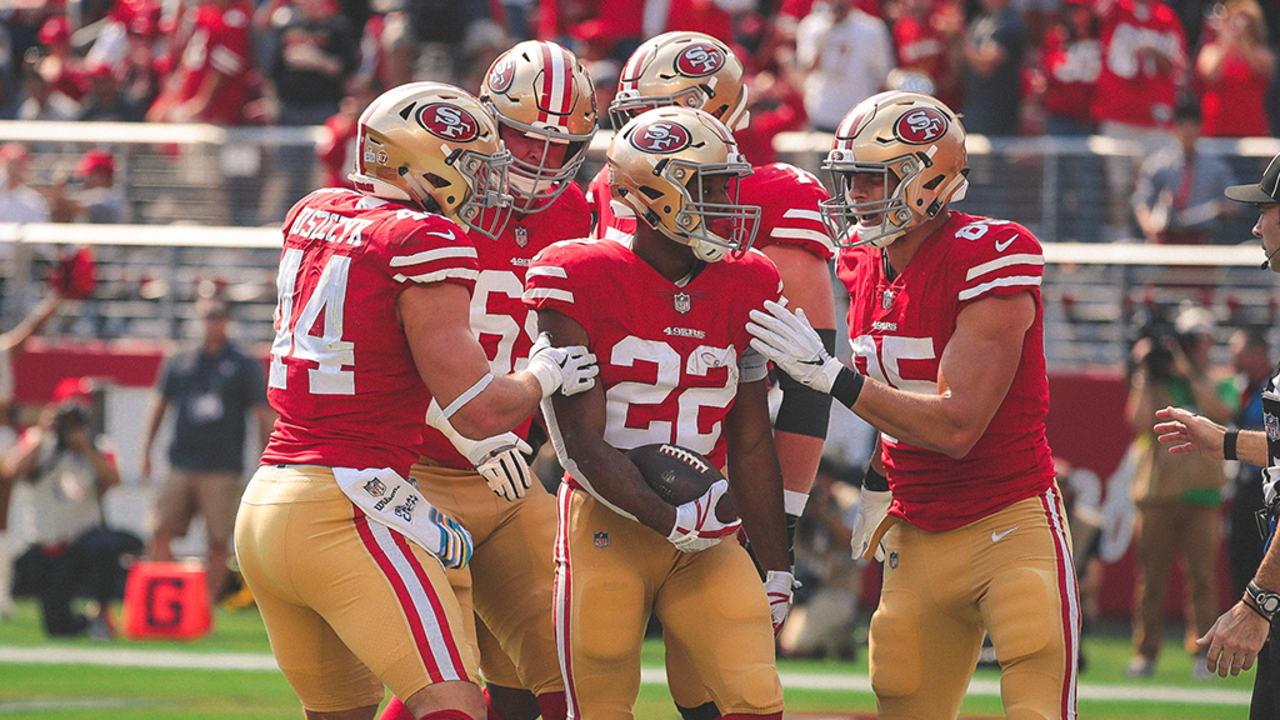 Matt Breida Hauls in the Shovel Pass from C.J. Beathard for a 5-yard ...