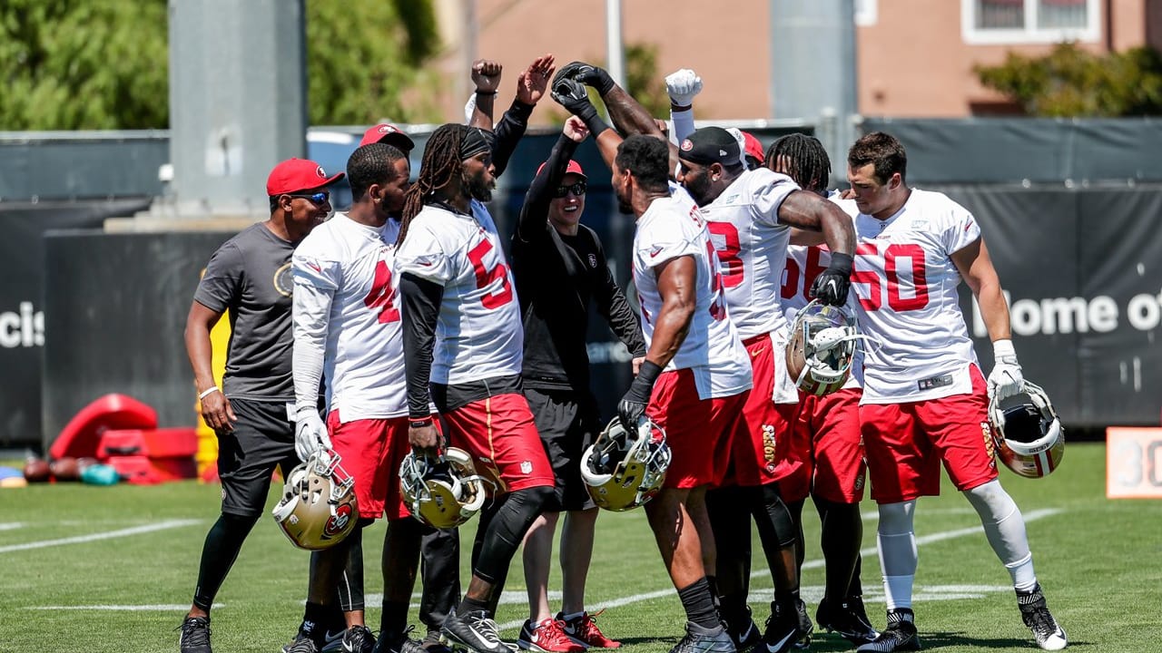 Top 25 Photos of the 49ers Linebackers from the Offseason Program