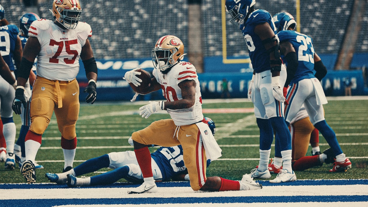 Jeff Wilson Jr. Powers Into the End Zone For His Second Touchdown of ...