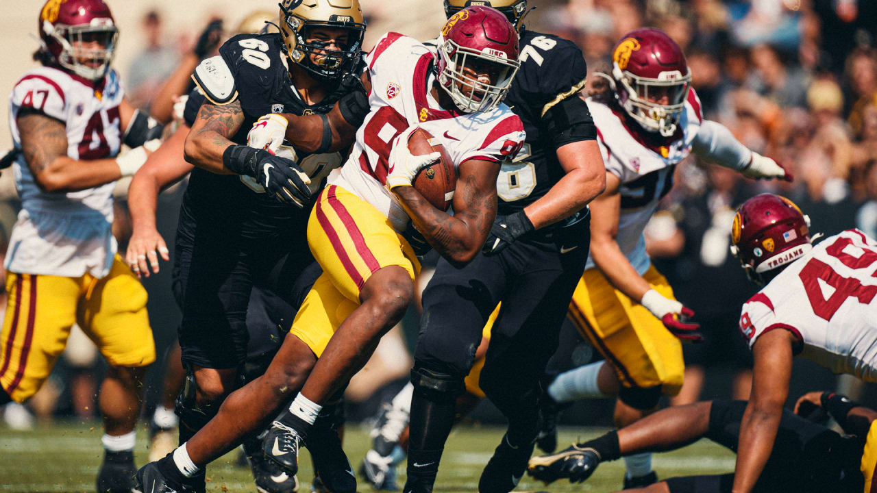 Getting to Know 49ers DL Drake Jackson