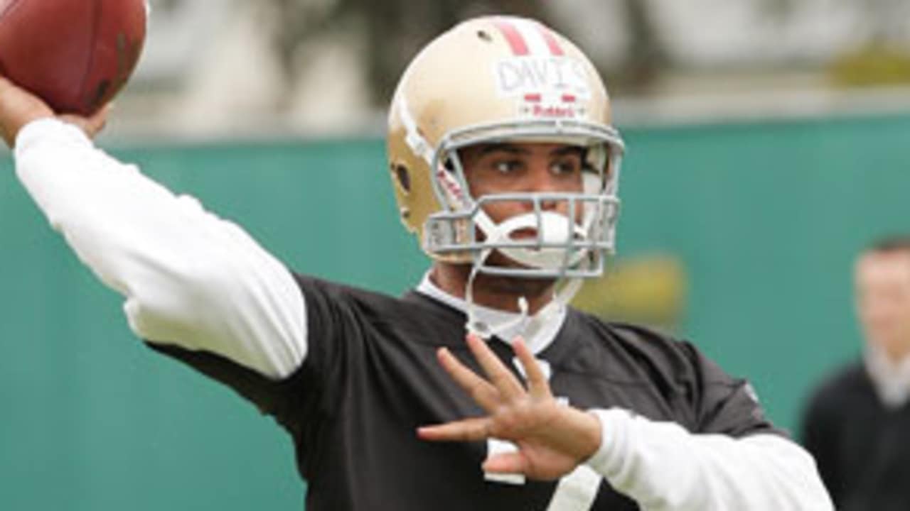 49ers Sign QB Davis to 4-Year Deal