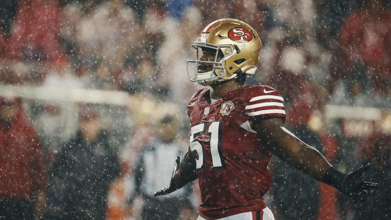 PFF Pins Warner, Mitchell, Al-Shaair as Few Positives from Week 7 Loss