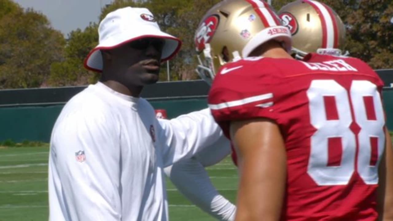 Mic'd Up: TE Coach Reggie Davis