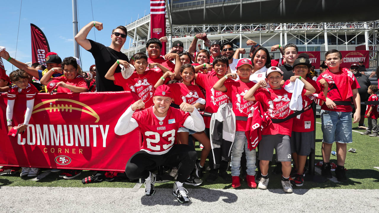 49ers Welcome Fans to the Community Corner at Training Camp