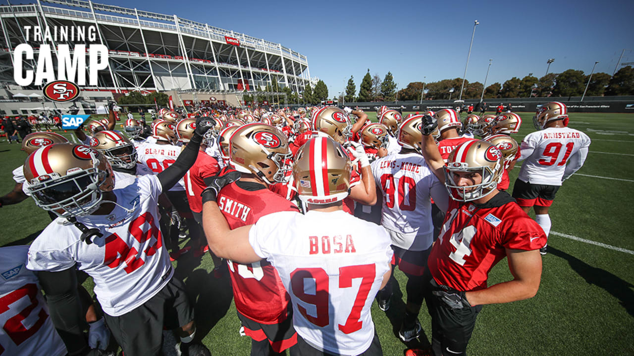 Top Shots from Day One of #49ersCamp