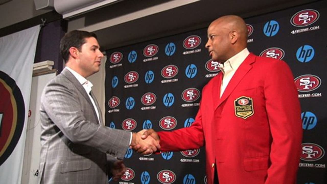 Lott Presented With 49ers HOF Blazer