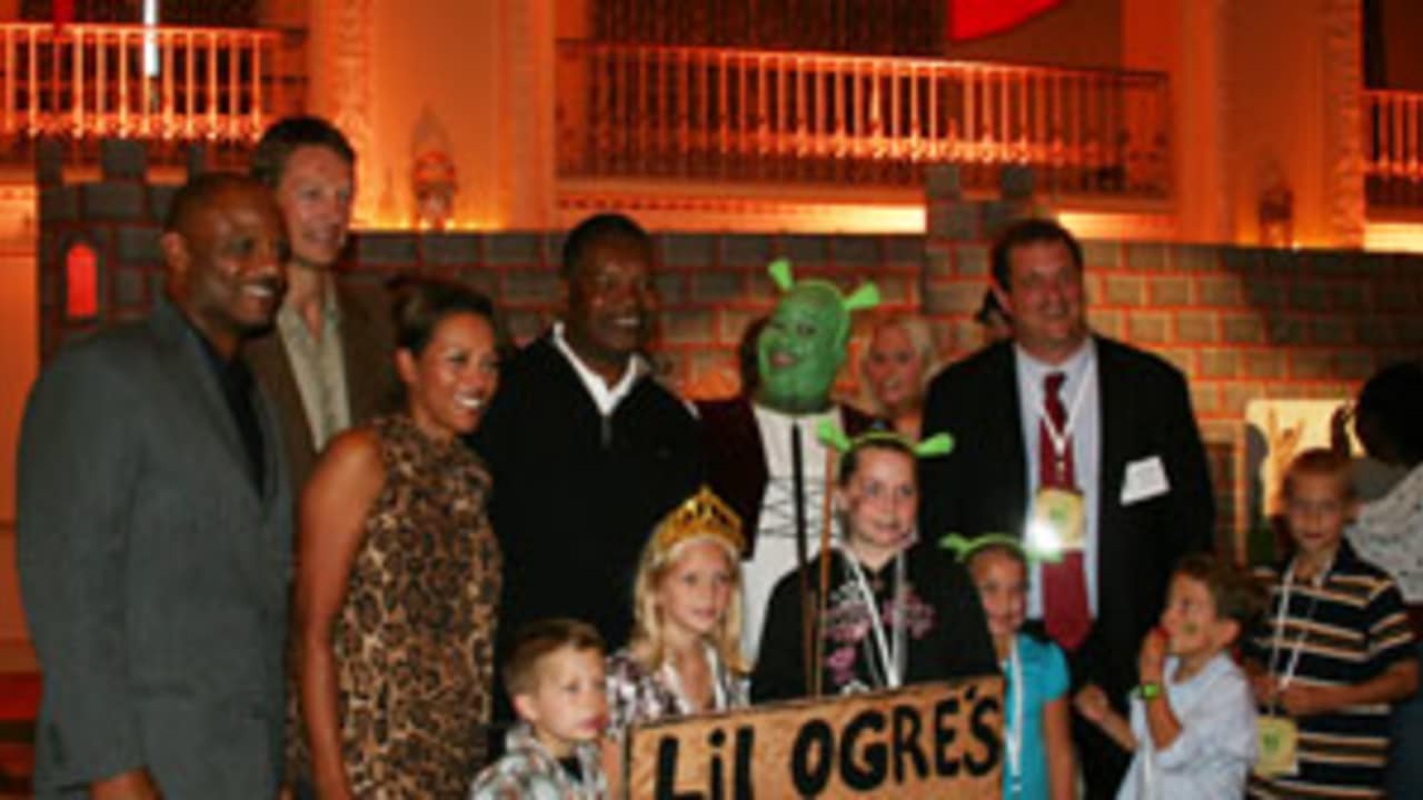 Barton, Lott Look for Fairytale Endings