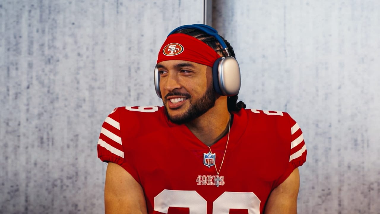 Talanoa Hufanga and Jake Brendel Take on the Whisper Challenge