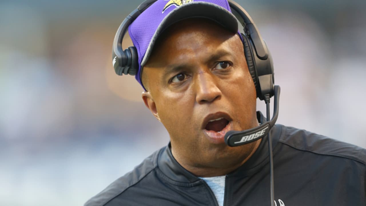 Pace interviews Edwards for head-coaching position