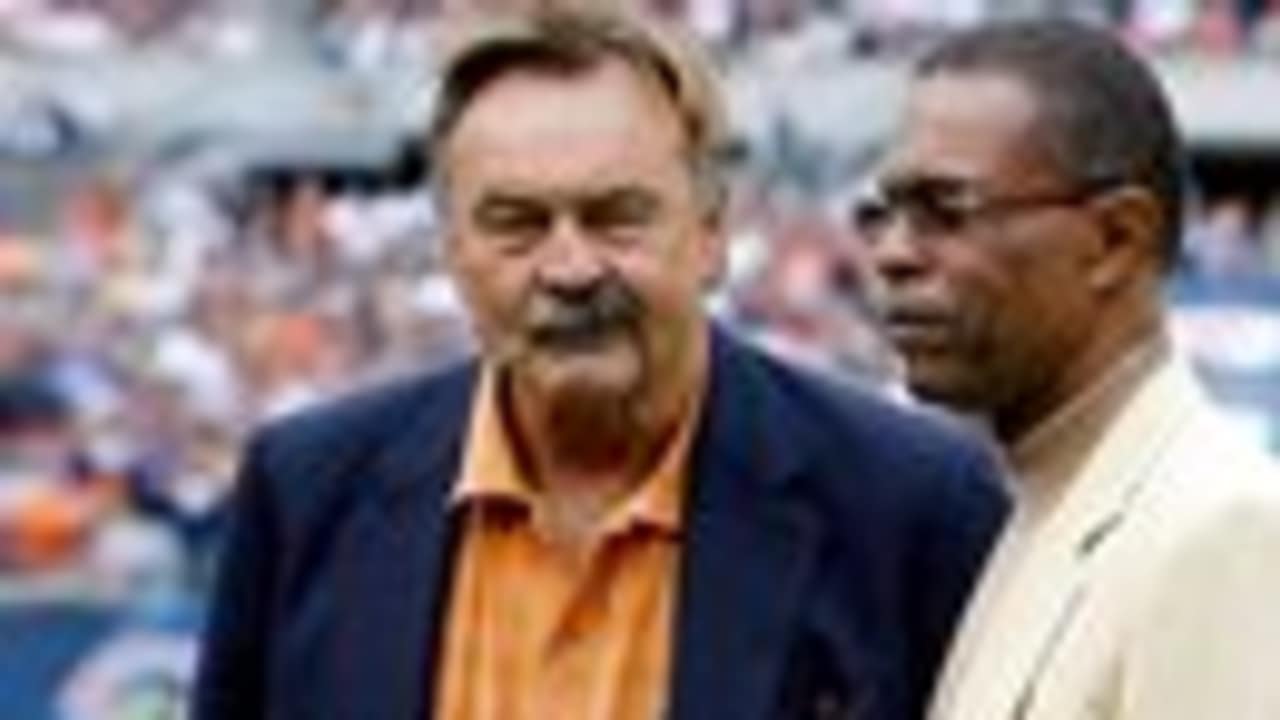 Butkus to honor youth sports volunteers and coaches