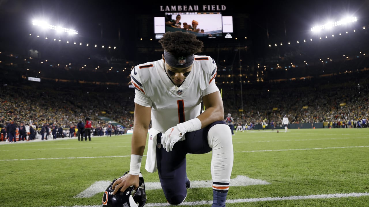 Bears at Packers trailer | Bears Buzz