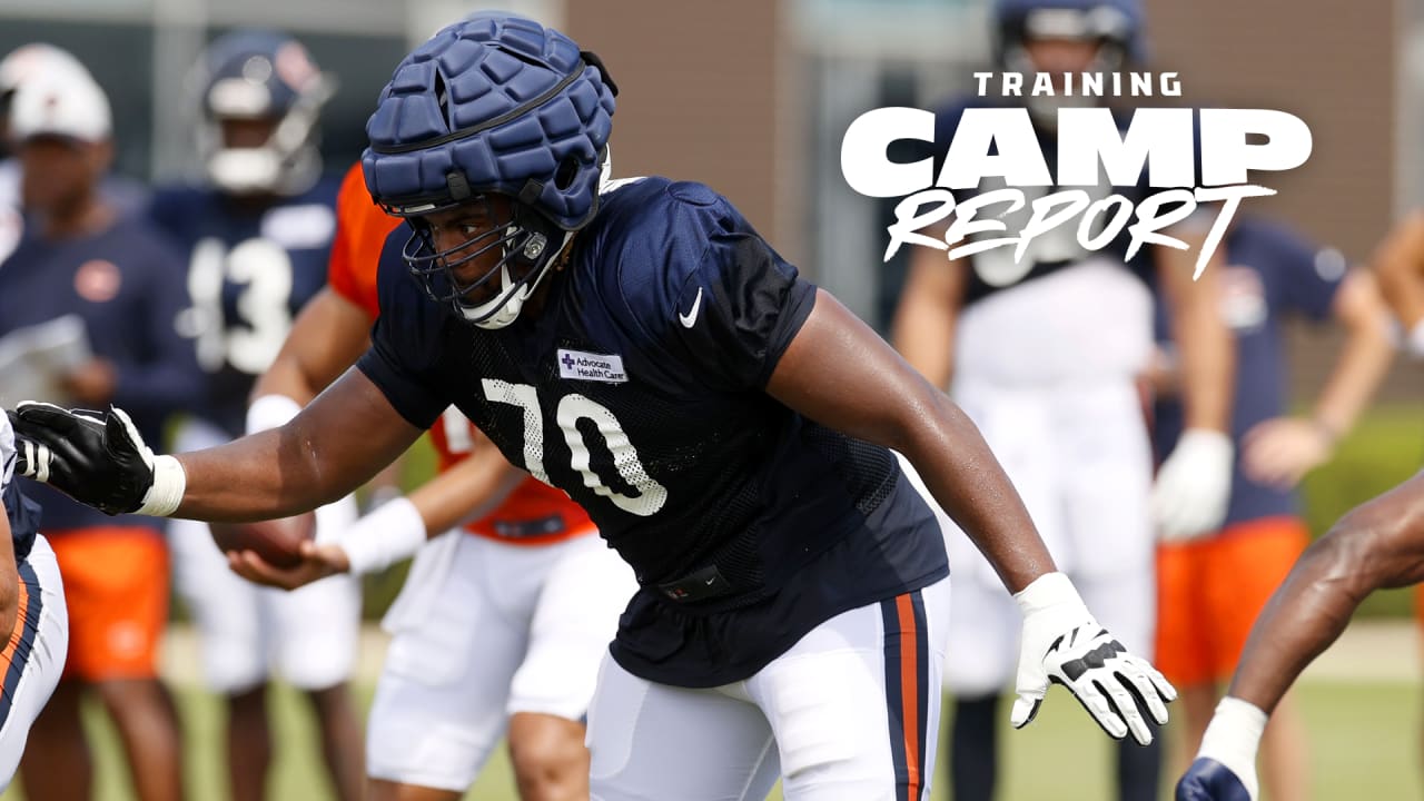 Braxton Jones continues to impress at left tackle