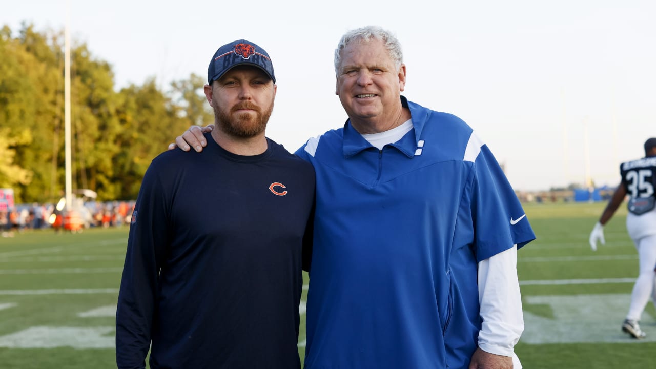 Travis Smith reunites with father at Bears-Colts joint practice