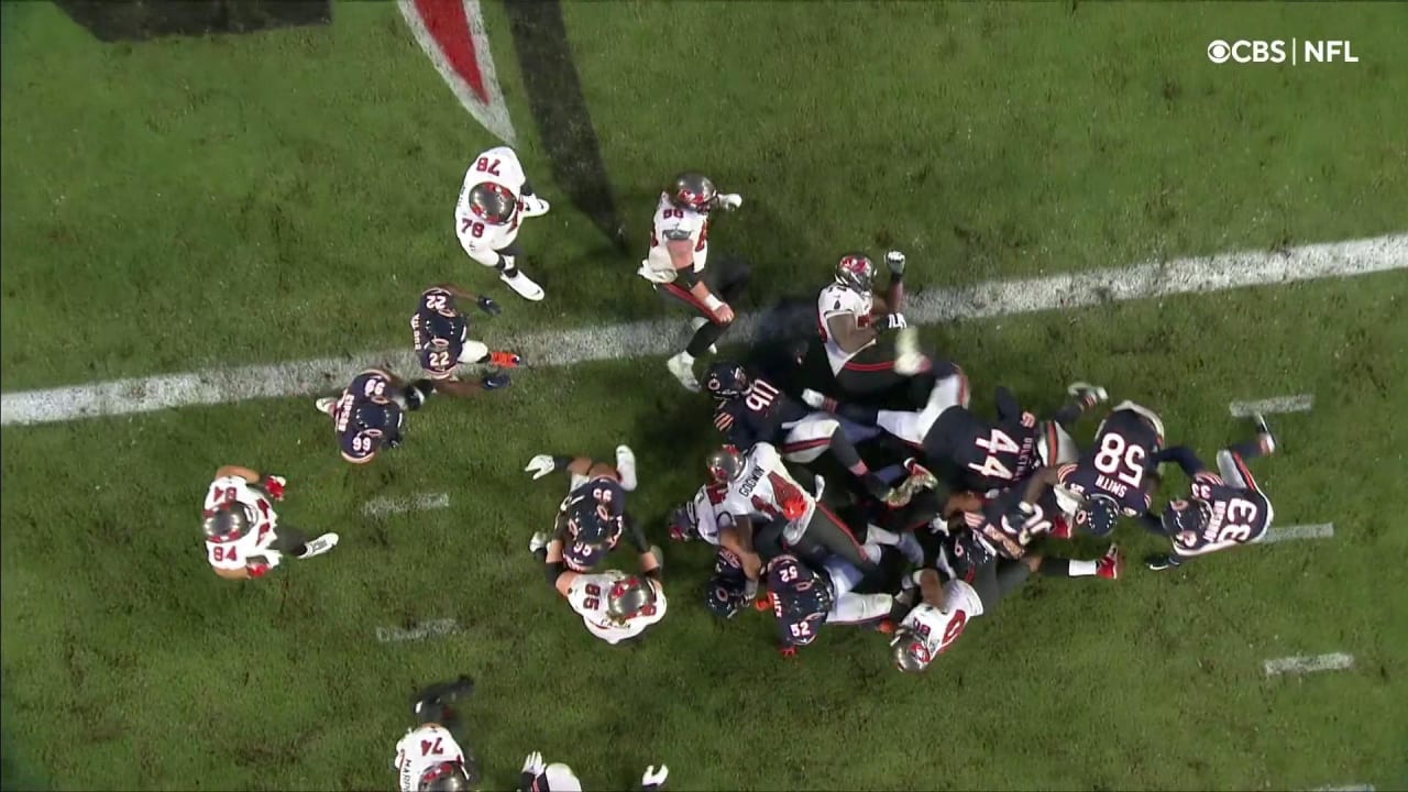 Defense turns back Buccaneers with goal-line stand