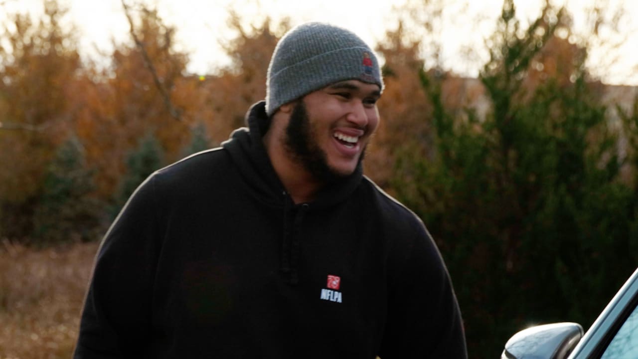 Big Guys in a Benz: Larry Borom's hidden talent