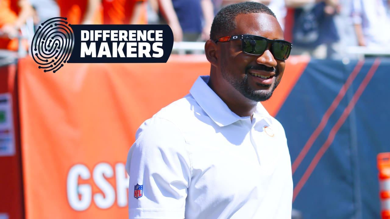 Chicago Bears communications staffer Aaron Clark driven to help others ...