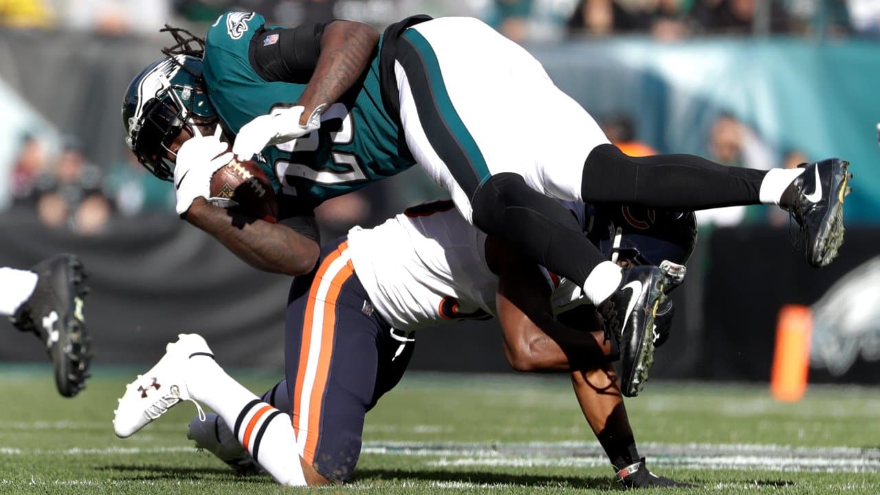 Adrian Amos forces LeGarrette Blount fumble