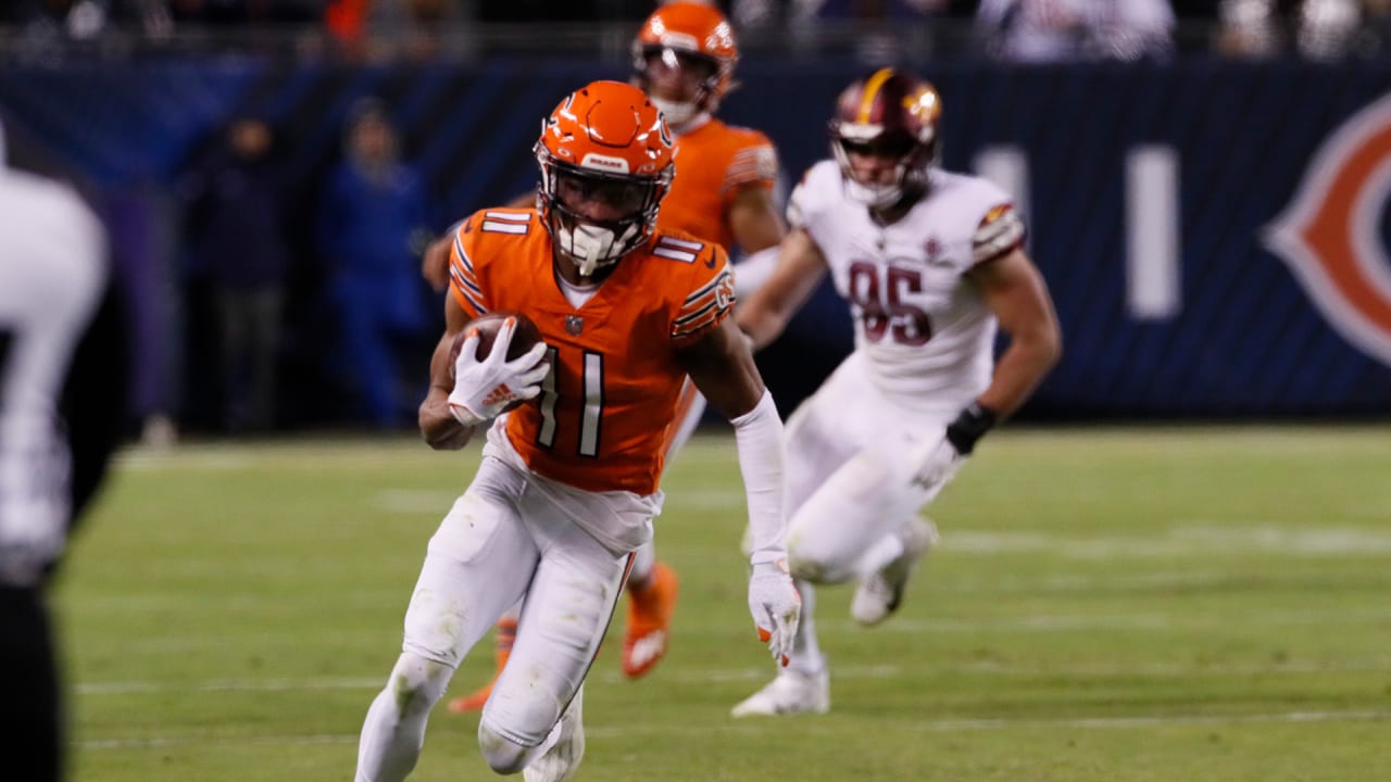 Bears' postgame locker room availability following loss to Commanders ...