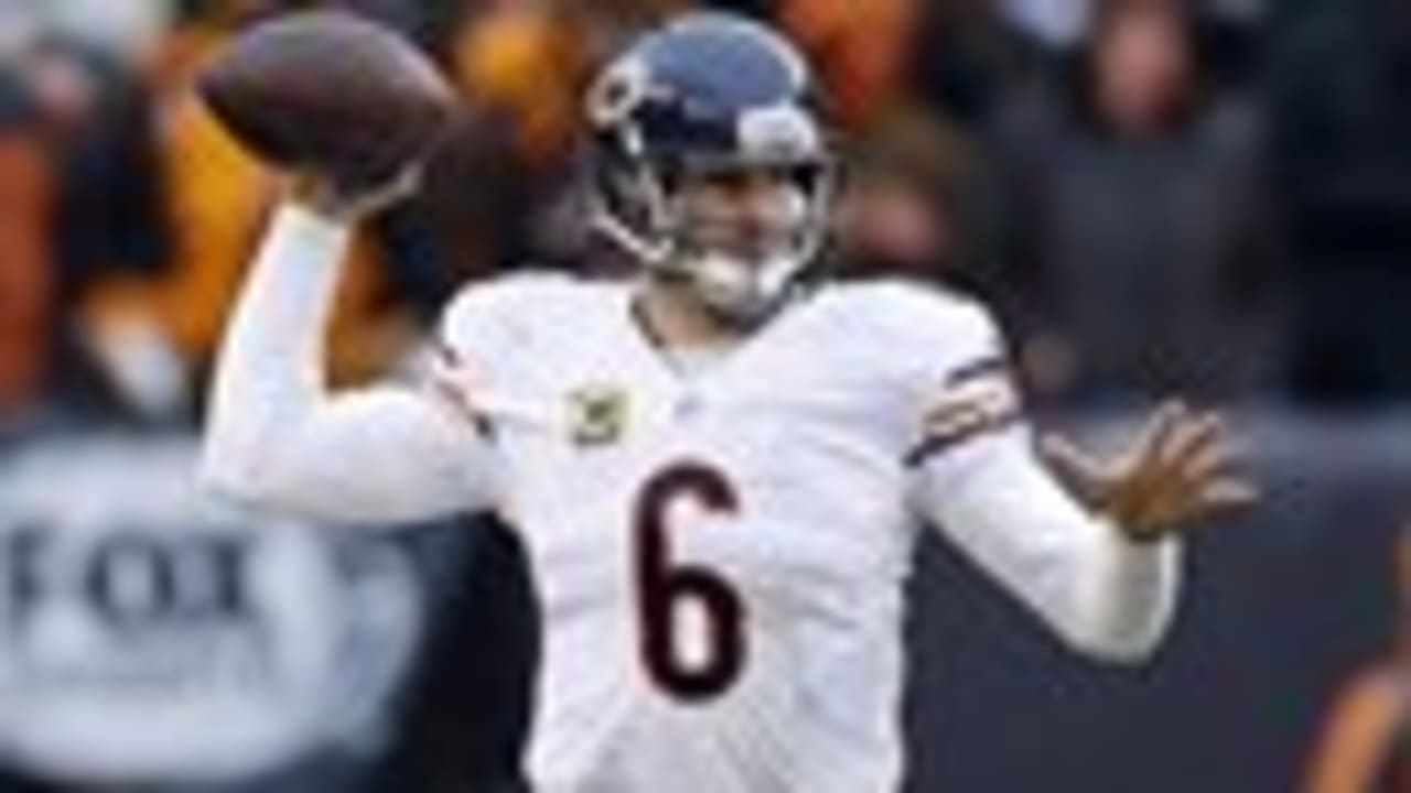 Cutler finally has continuity on offense