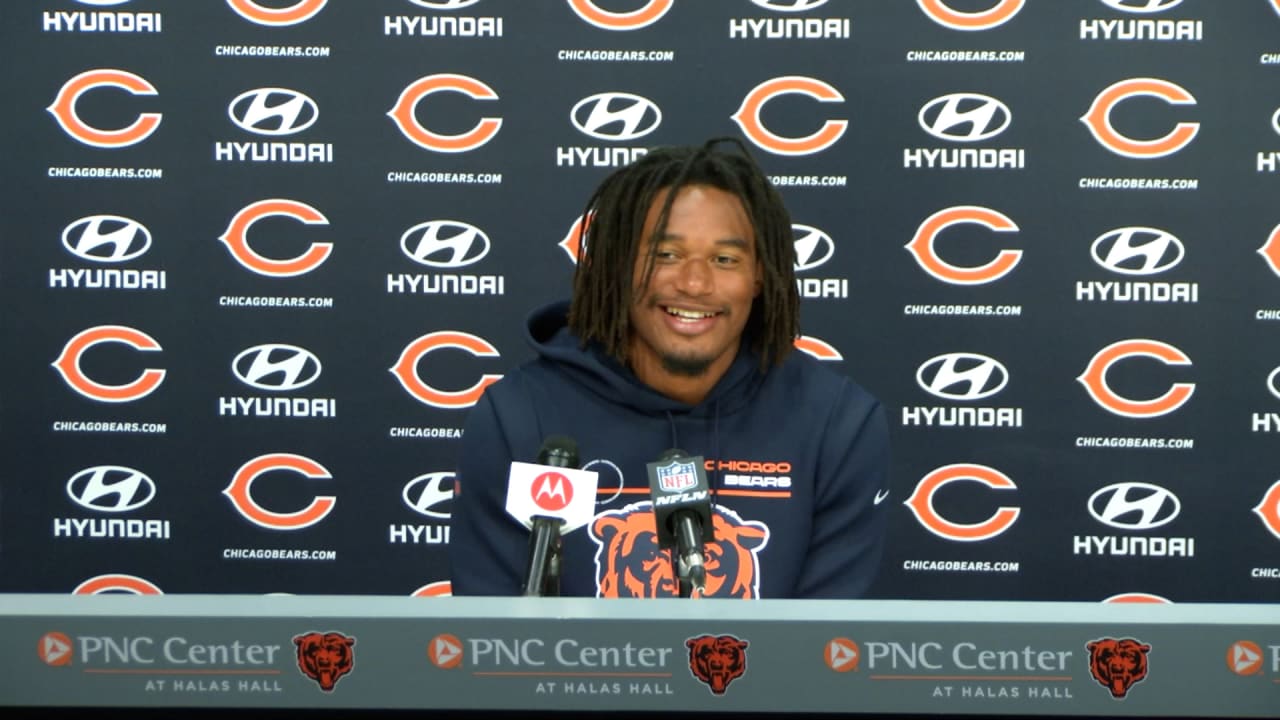 Velus Jones Jr. takes mental reps while on the sidelines | Press Conference